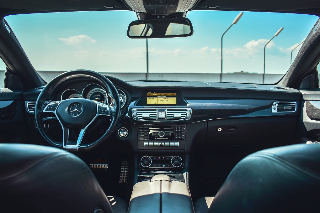 How one organization raises awareness over connected vehicle privacy